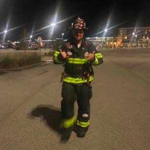 'Fireman Rob' is going strong during his 24-hour Challenge Daytona walk ...