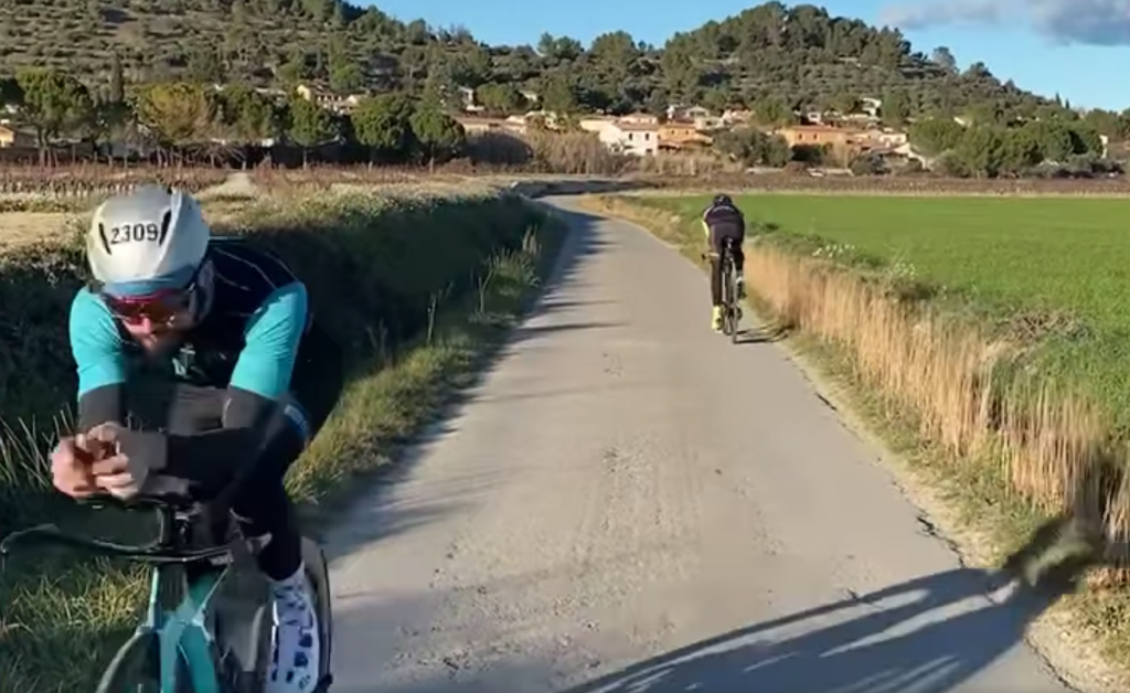 Fourteen types of cyclists: from "the triathlete" to "the lazy one ...