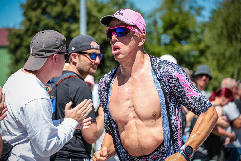 Sam Long to race Alpe d'Huez triathlon: "It's an epic course ...