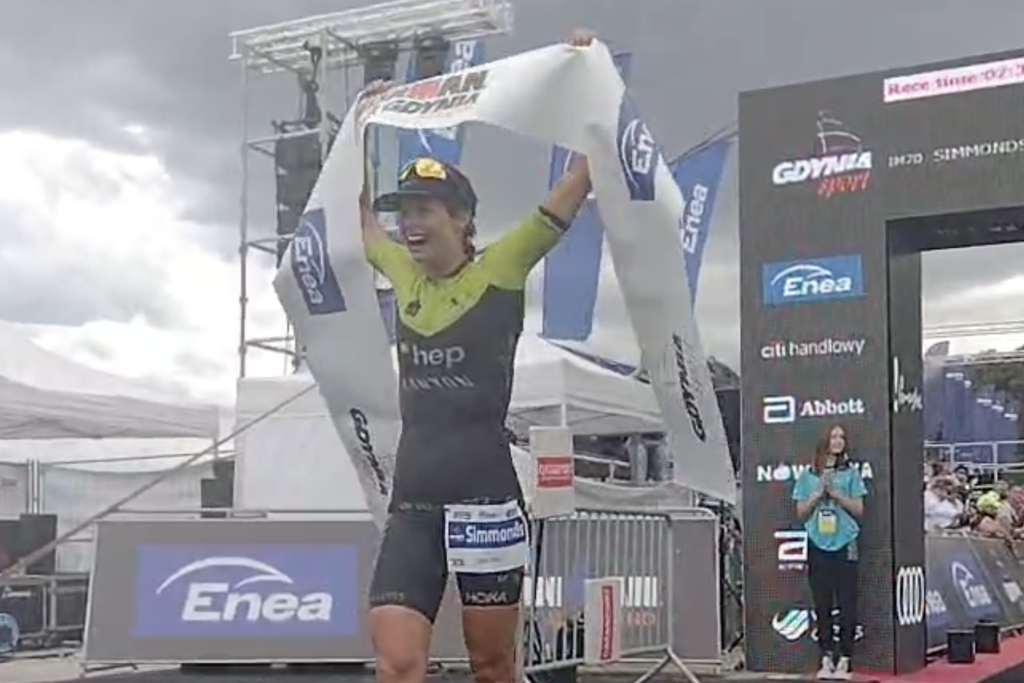 Imogen Simmonds celebrates victory at Ironman 70.3 Gdynia - Triathlon Today