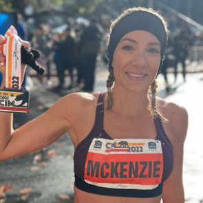Beth McKenzie (42) runs a lightning fast marathon - Triathlon Today