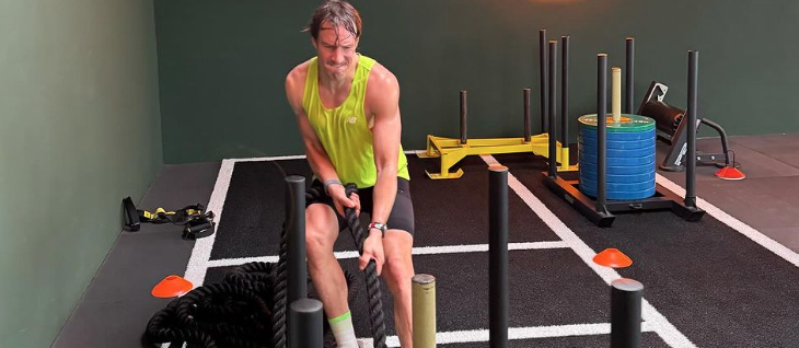 Hilarious: Sebastian Kienle prepares for first Hyrox race in 'special ...